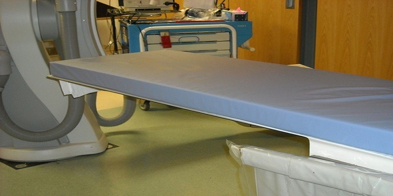 What is The Use of X Ray Pads and How They Help to Protect X Ray Table? | Medtrica